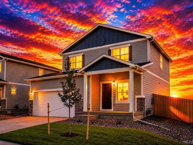 48240 Shetland Dr, Bennett, CO 80102
