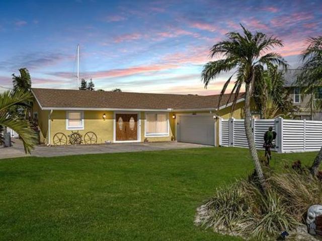 4824 Beacon Rd, Palmetto, FL 34221