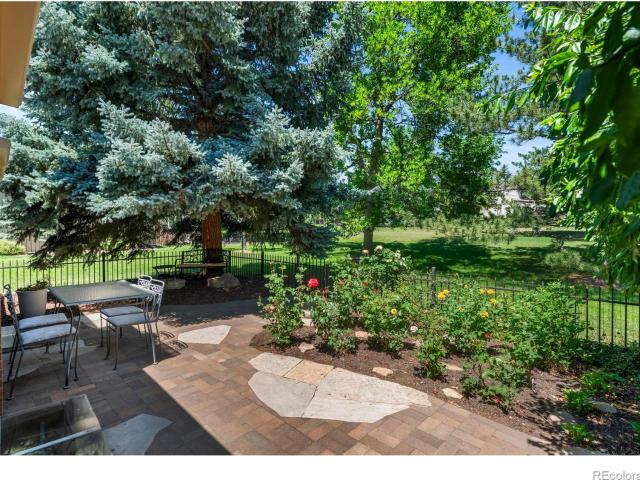 4824 Briar Ridge Court