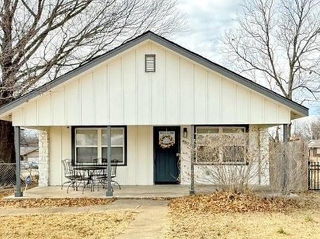 4824 S 25th Ave W, Tulsa, OK 74107