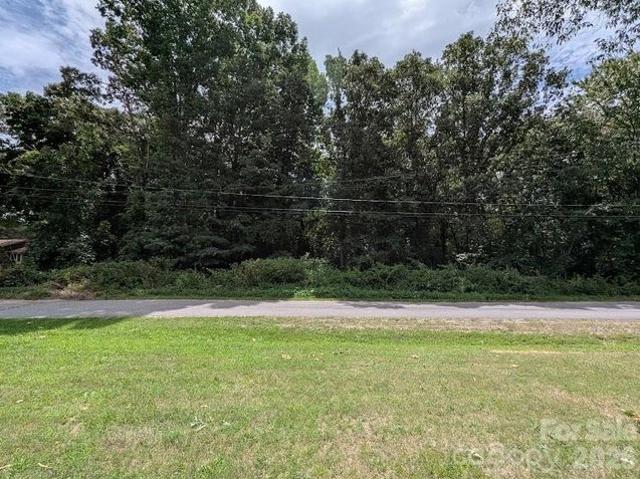 4824 Salisbury St NE, Hickory, NC 28601