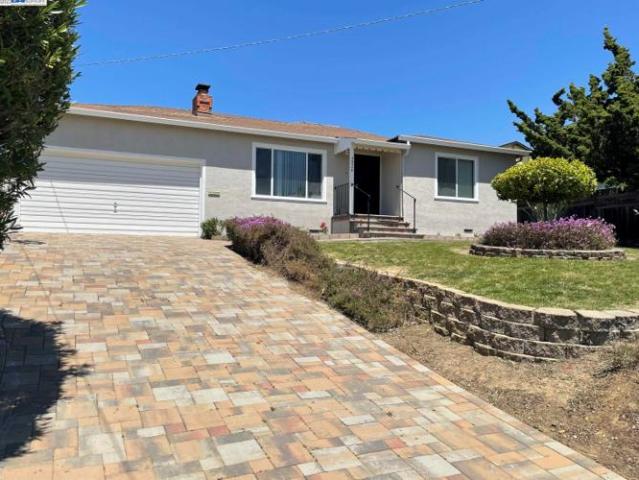 4824 Seaview Ave, Castro Valley, CA 94546