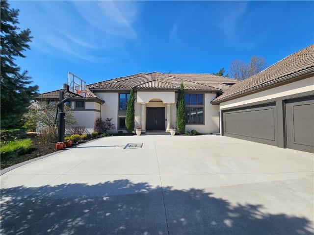 4824 W 144th Ter, Overland Park, KS 66224 | MLS #2613 | Compass