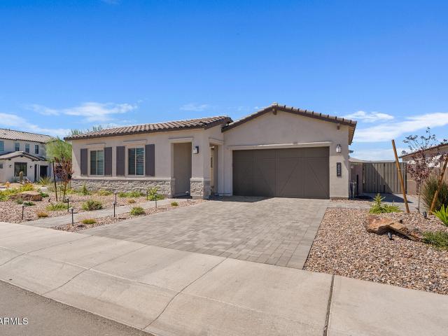 4824 W Grayback Lane