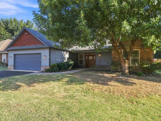 4824 W Oakcrest Road
