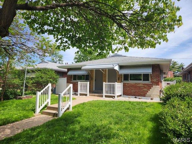 4824 4 Pennsylvania Ave, Saint Louis, MO 63111