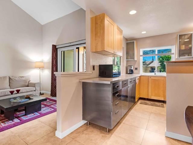 48255 Monroe 15