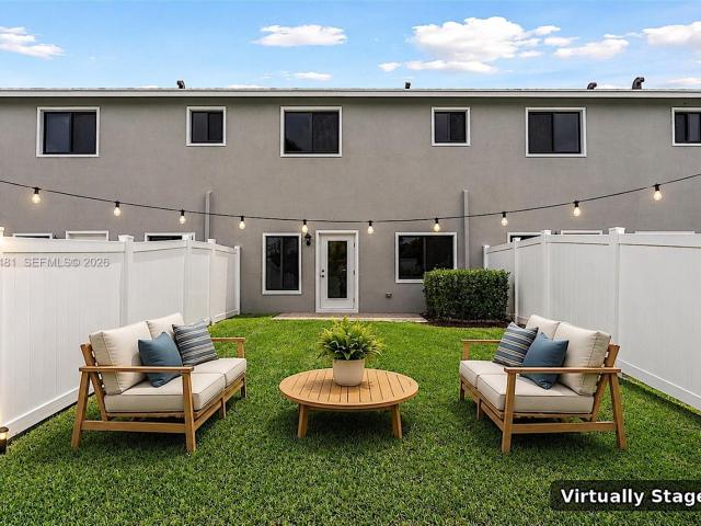 4825 Dillon St, Lake Worth, FL 33463 | MLS #A12024