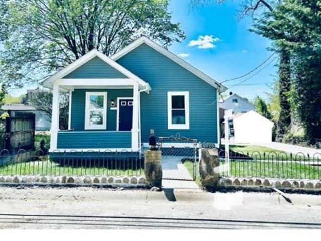 4825 Heath St, Capitol Heights, MD 20743