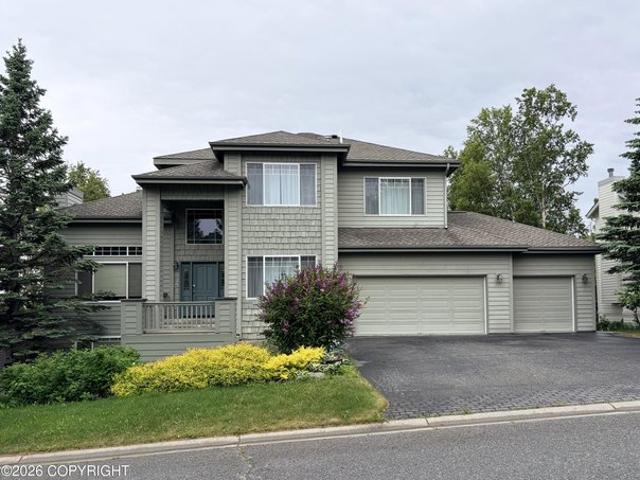 4825 Potter Crest Cir, Anchorage, AK 99516