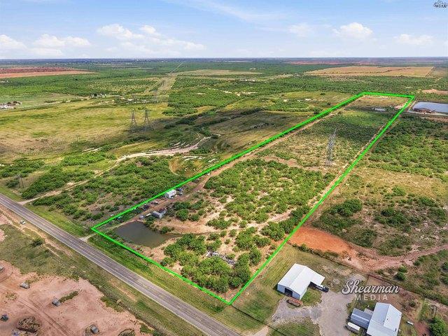 4825 W State Highway 258, Iowa Park, TX 76367