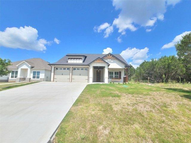 4825 Wichita St, Granbury, TX 76048