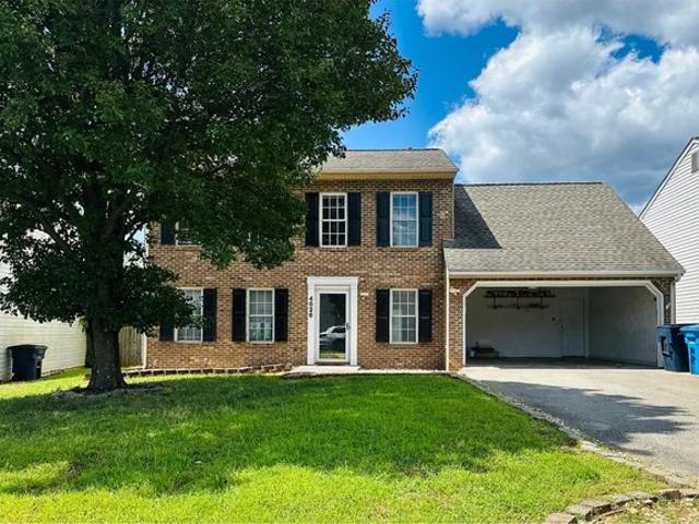 4826 Golfview Dr NE, Roanoke, VA 24019
