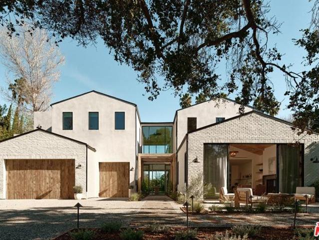 4826 Woodley Ave, Encino, CA 91436