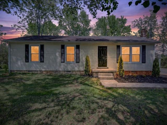 4827 Bradyville Pike