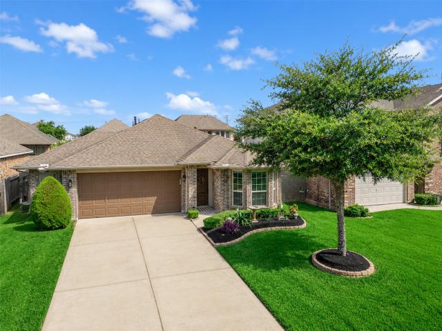 4827 Ladona Court