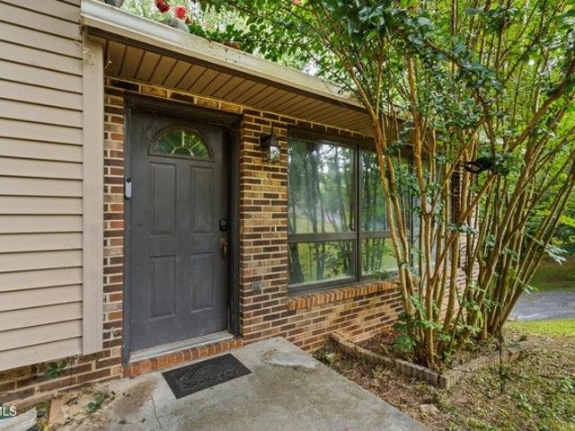 4828 Edens View Rd, Kingsport, TN 37664