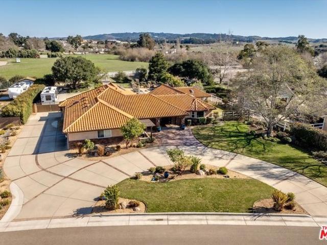 4828 Paint Horse Trl, Santa Maria, CA 93455