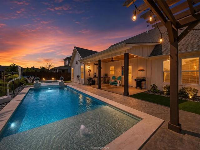4828 Pearl River Ct