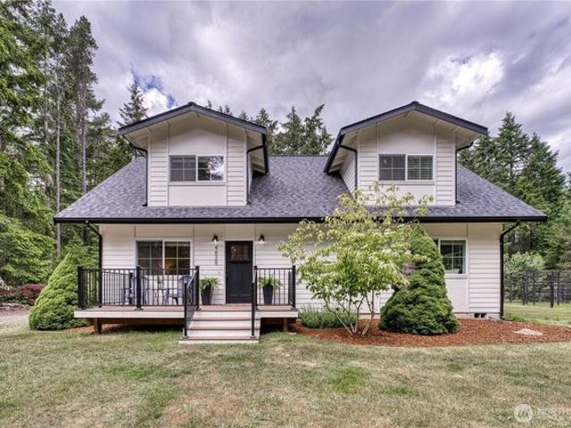 4828 SW Hunter Rd, Port Orchard, WA 98367