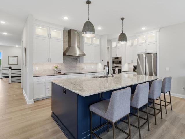 4829 Linden Cove Lane