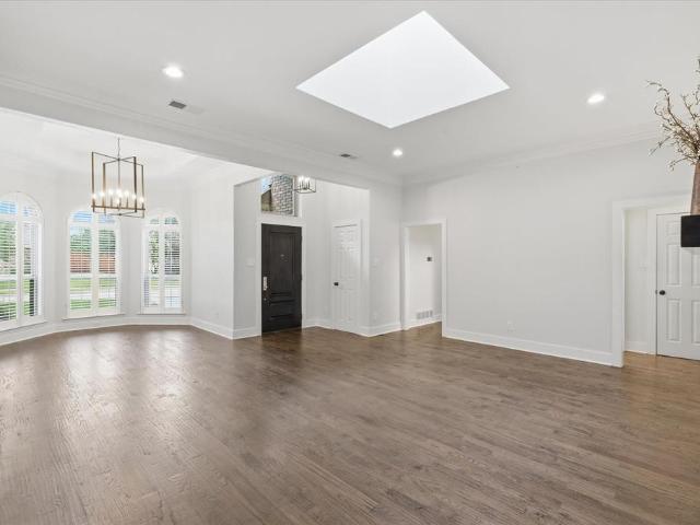 4829 Saint James Court
