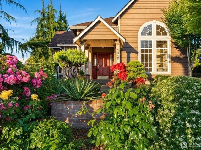4829 66th Ave NE, Marysville, WA 98270