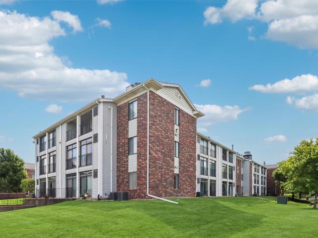 4829 86th Street 25