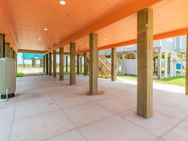 4820 Bluewater