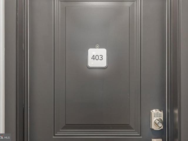 4820 Chester Avenue # 303