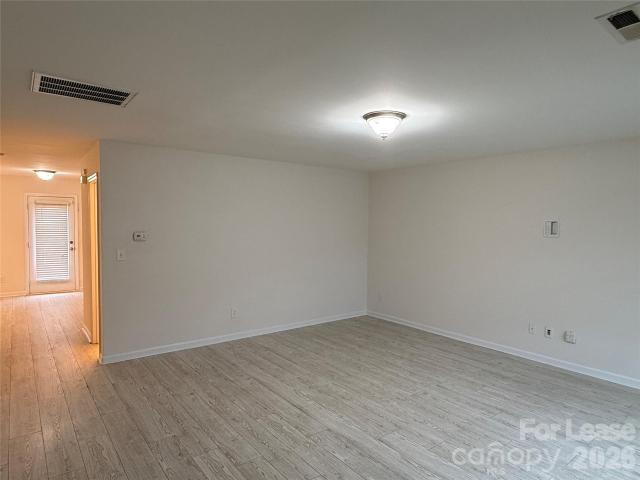 4820 Lynn Lee Circle