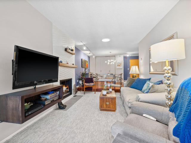 4820 Park Commons Drive # 319