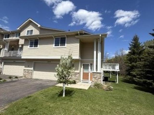 4820 Underwood Ln N Unit E, Plymouth, MN 55442
