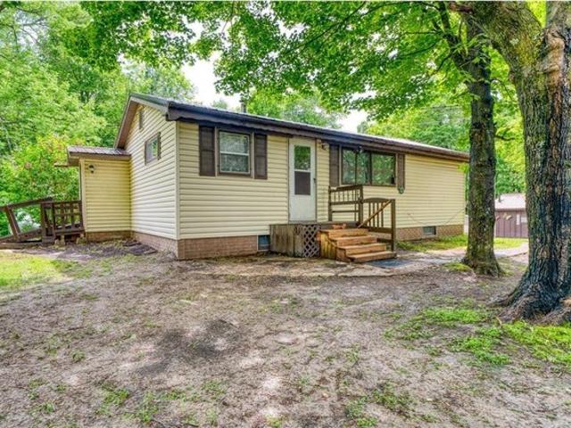 48215 Hawthorn Dr, Deer River, MN 56636