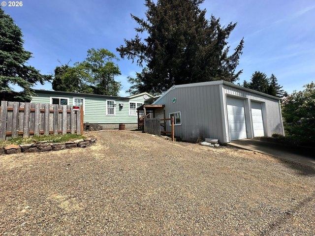 4821 NE 50th St, Neotsu, OR 97364