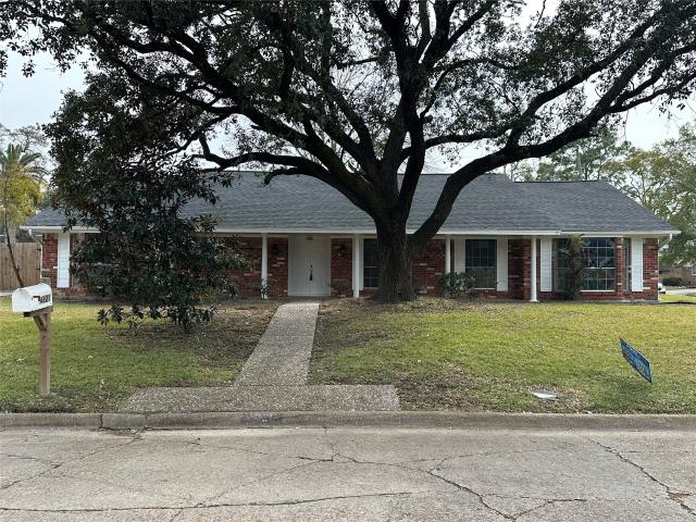 4821 Burning Tree Dr, Baytown, TX 77521 | MLS #9265 | Compass