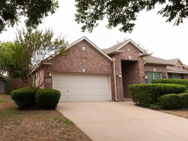4821 Bellflower Way