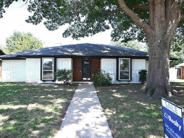 4821 Royal Oak St, Wichita Falls, TX 76308