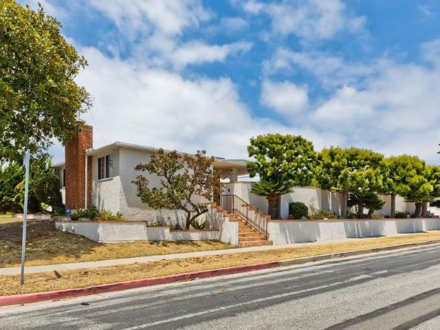 4821 W 63rd Street