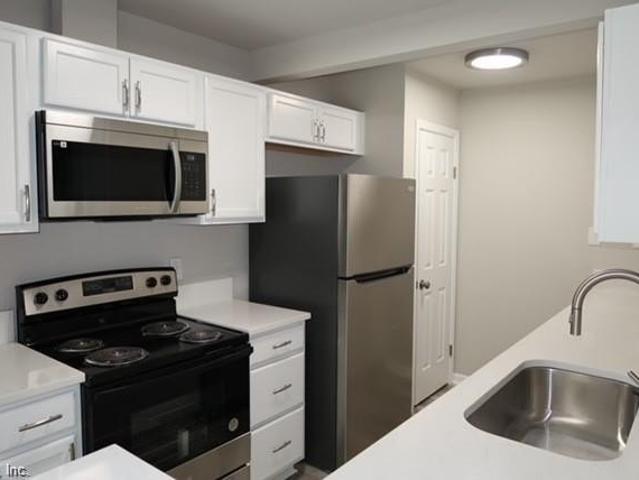 4822 Oldwick Ct, Virginia Beach, VA 23462