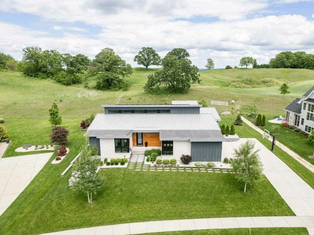 4822 Breakers Rock Rd, Middleton, WI