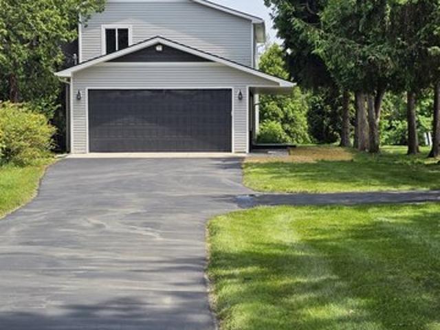 4822 Hillcrest Dr, Village of Clarkston, MI 48346