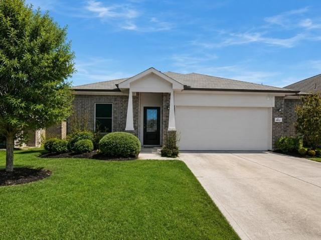 4822 Seaside Sparrow Ln, Baytown, TX 77521