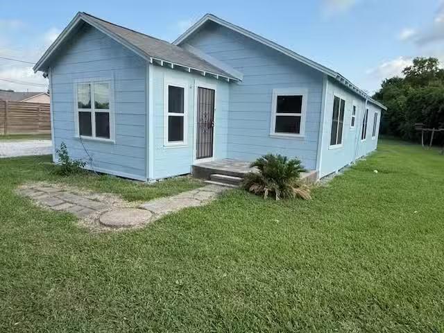 4822 W Cedar Bayou Lynchburg Rd, Baytown, TX 77521