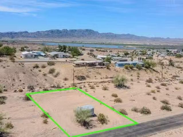 4822 York Dr Dr, Topock, AZ 86436 MLS 015037