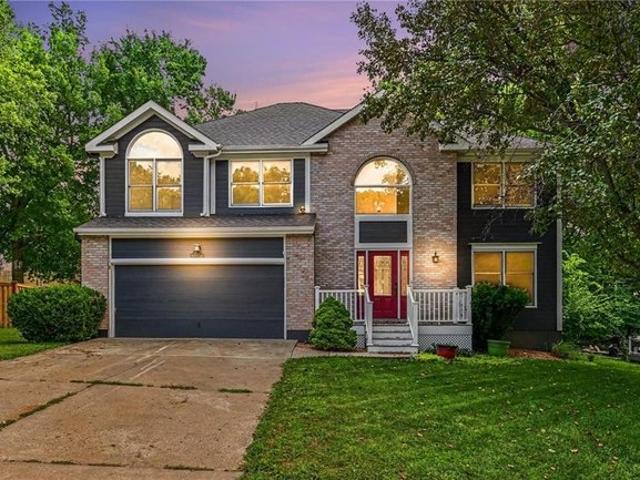 4823 NW 57th Ct, Kansas City, MO 64151