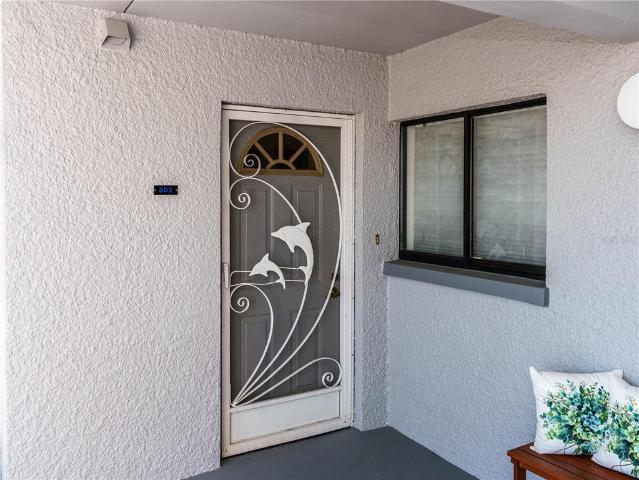 4823 Ebbtide Ln, Unit 302, Port Richey, FL 34668 | MLS #W7884 | Compass