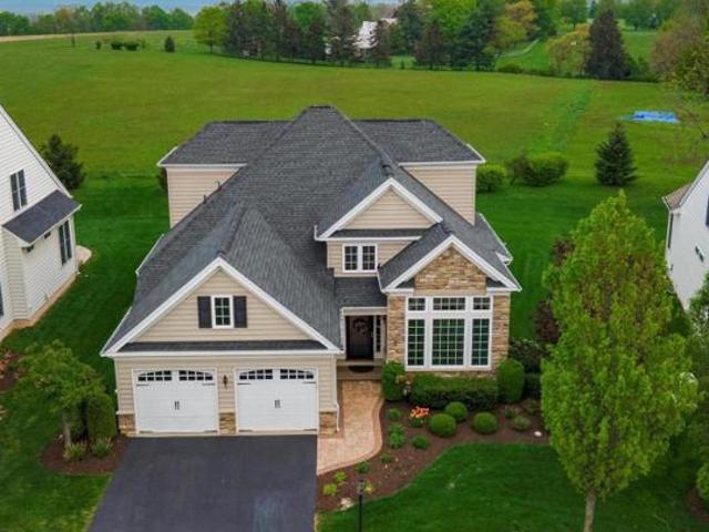 4823 Spencer Dr, Schwenksville, PA 19473