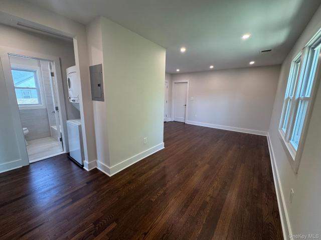 482 Fourth Avenue 2