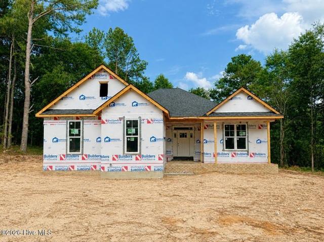 482 Longleaf Dr, West End, NC 27376